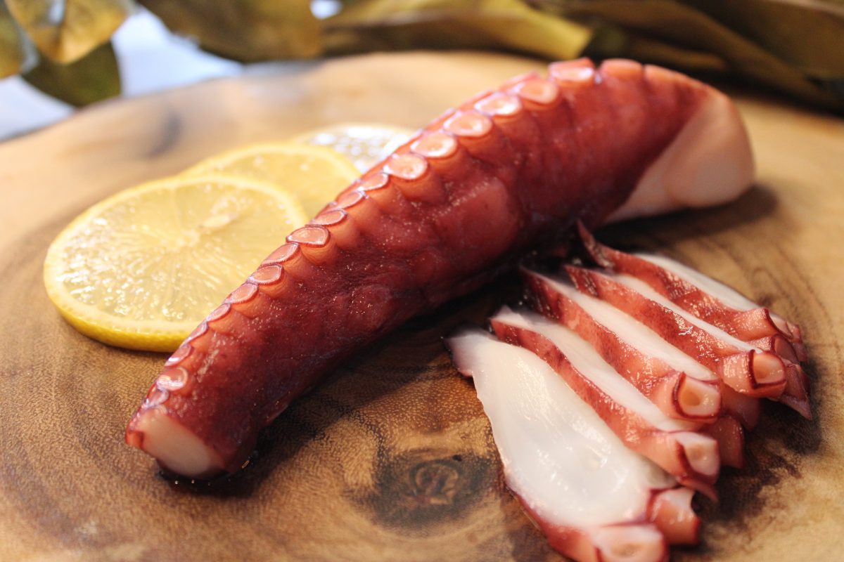 Tako Leg (Octopus Leg) | Sashimi at Home